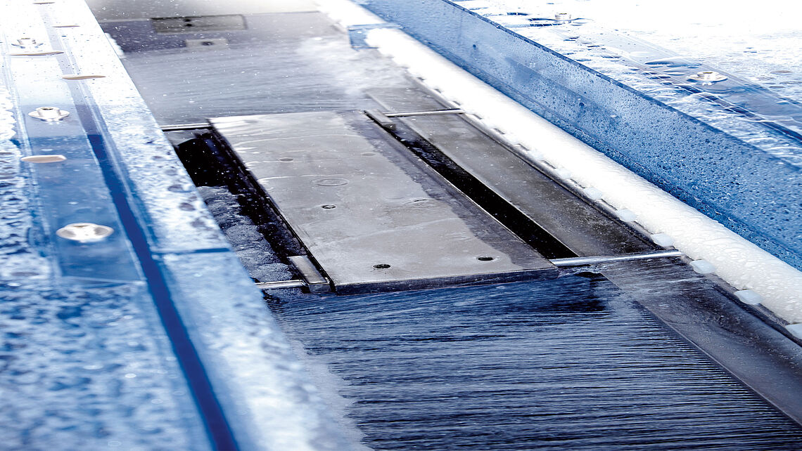 RENA PreWaClean manufacturing equipment | RENA