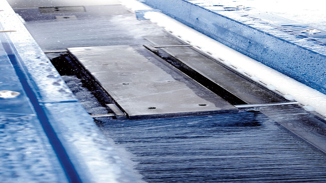 RENA PreWaClean manufacturing equipment | RENA