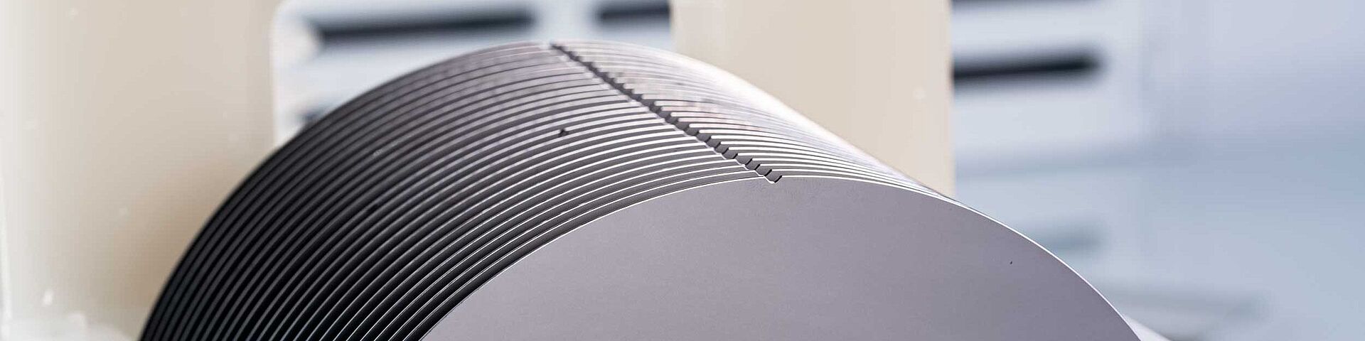 Multi-Step Wet Bench for Cleaning, Etching, Stripping – Revolution