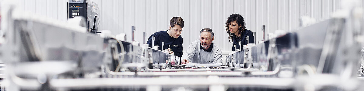 Start your career at RENA! - Applying to | RENA